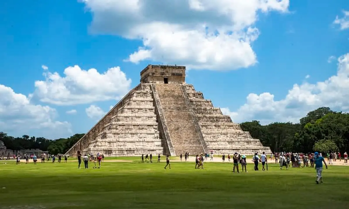 Chichen Itza Guide 2026: Hours, Tickets & Tips