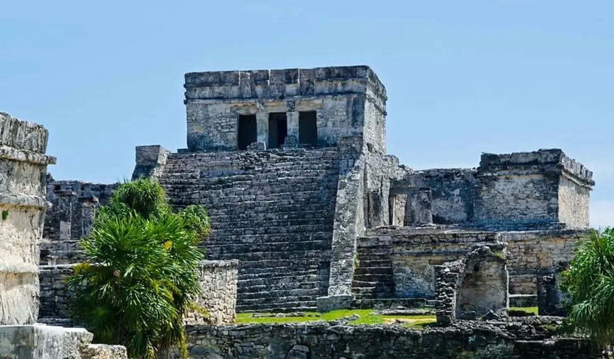 Playa del Carmen vs Tulum 2026: Which Should You Choose?